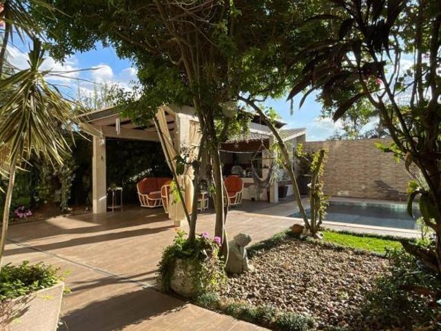 Linda Casa Alphaville 10