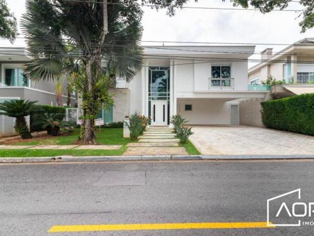 Linda casa Alphaville 1