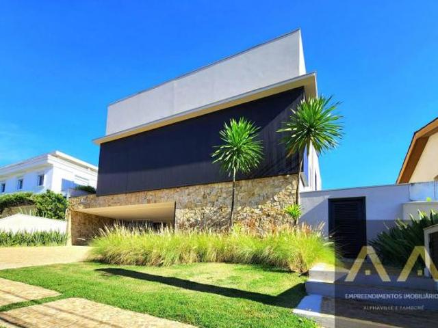 LINDA CASA ALPHAVILLE 1, COM 4 SUÍTES NOVA, MODERNA, COMPLETA!