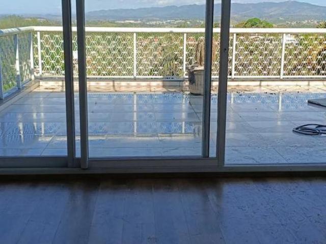 Linda casa alto padrão Aruja São Paulo 4 dormitórios com vista panorâmica