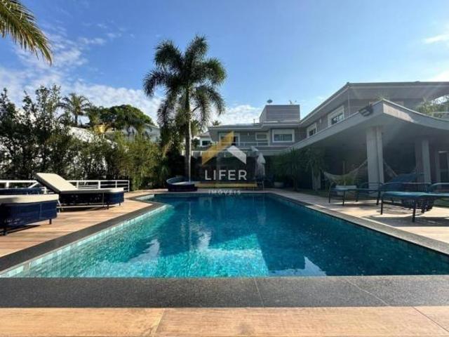 LINDA CASA ALTO PADRÃO EM VALINHOS