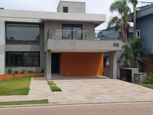 LINDA CASA ALTO PADRÃO 4 SUÍTES 349m² COND. ALPHAVILLE TOSCANA