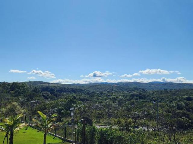 Linda casa alto padrao em condominio estilo chácara