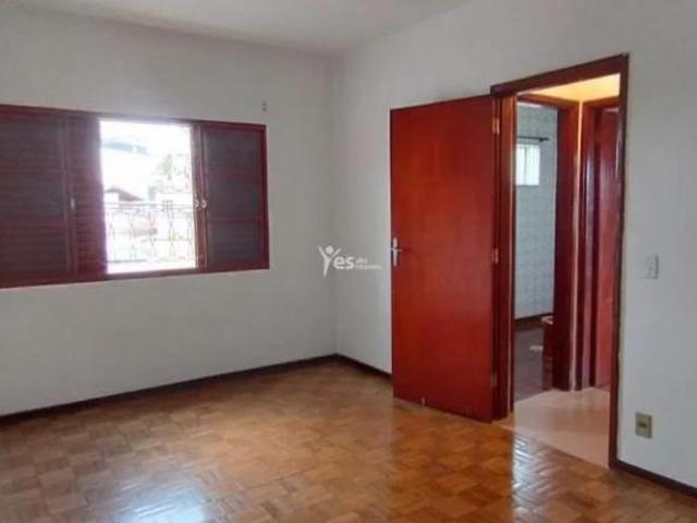 Linda Casa Assobradada à Venda no Bairro Olímpico em São Caetano do Sul com 93m²
