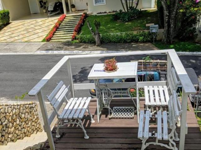 Linda Casa Assobradada Altos da Serra I, 4 dormitórios