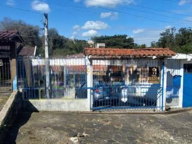 LINDA CASA BAIRRO CECÍLIA