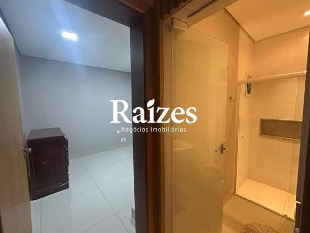 Linda casa com 4/4 e escritório no Pampulha