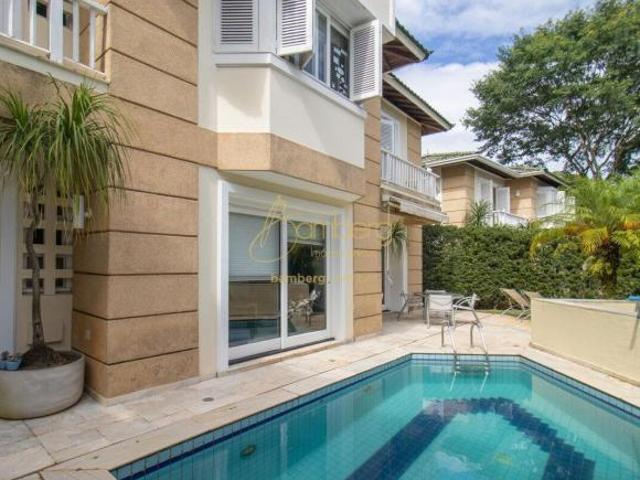 Linda Casa Com 4 Dormitórios Na Cidade Jardim. Altissimo Padrão Em Condomínio com APENAS 6 CASAS