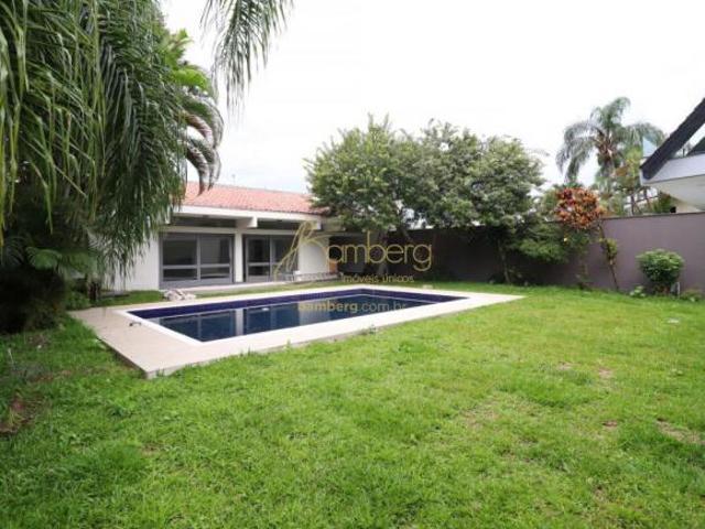 Linda Casa Com 4 Dormitórios No Jardim Cordeiro Próxima ao Parque do Cordeiro