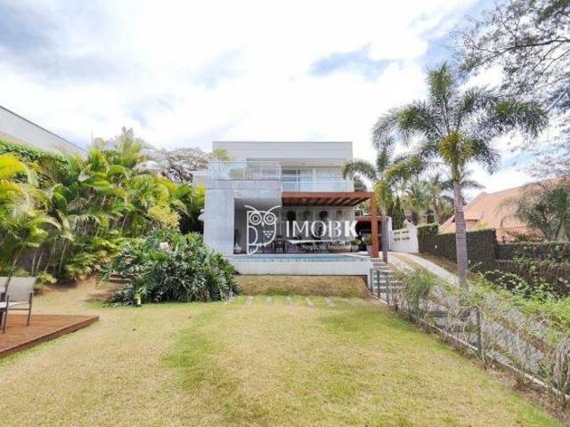 Casa exuberante em condominio fechado de Vinhedo