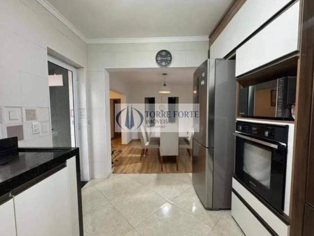Linda Casa com 4 dormitorios 3 banheiros 2 vagas em Itaquera