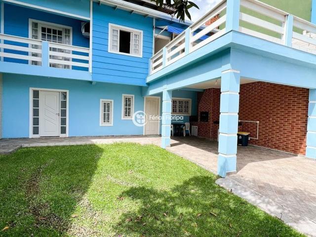 Linda Casa com 4 Quartos no Morro das Pedras