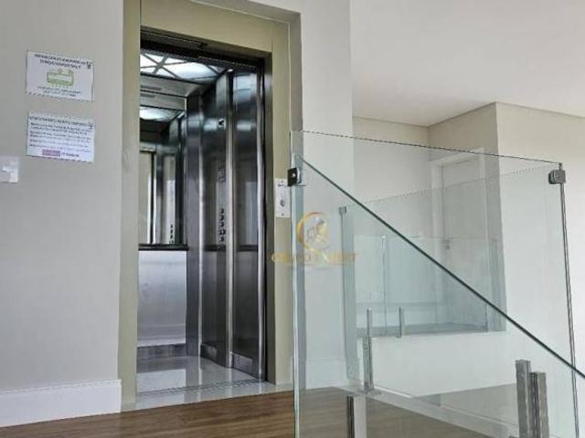 Linda Casa com 4 Suítes à venda, 437 m² por R$ 5.000.000 Condomínio Reserva do Paratehy São José