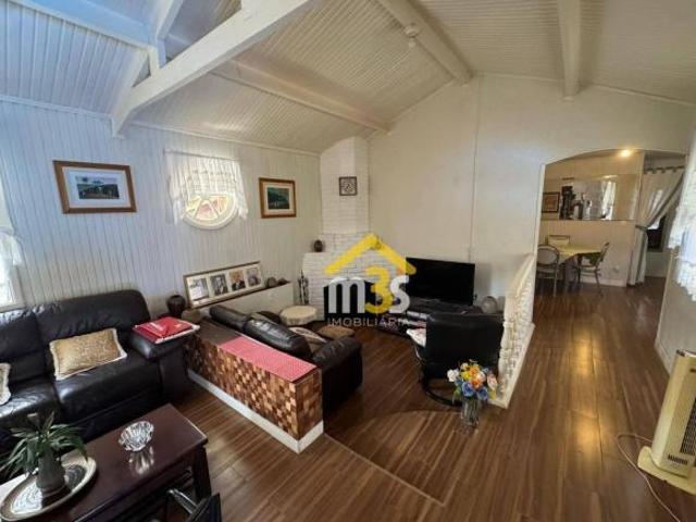 LINDA CASA COM 512,70,² DE ÁREA TOTAL, COMM 3 QUARTOS, 1/SUÍTE NO CONDOMÍNIO TERRAS DO MADEIRA CA