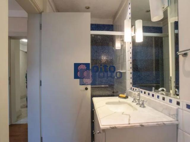 Linda casa com 5 suites no Pacaembu