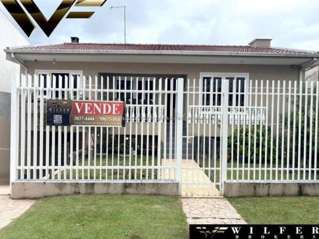 LINDA CASA COM 03 DORMITÓRIOS LOCALIZADA NO SANTA