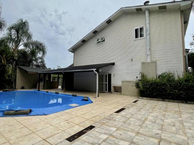 Linda Casa com 04 Suítes Residencial Jardim das Paineiras Granja Viana Cotia/SP