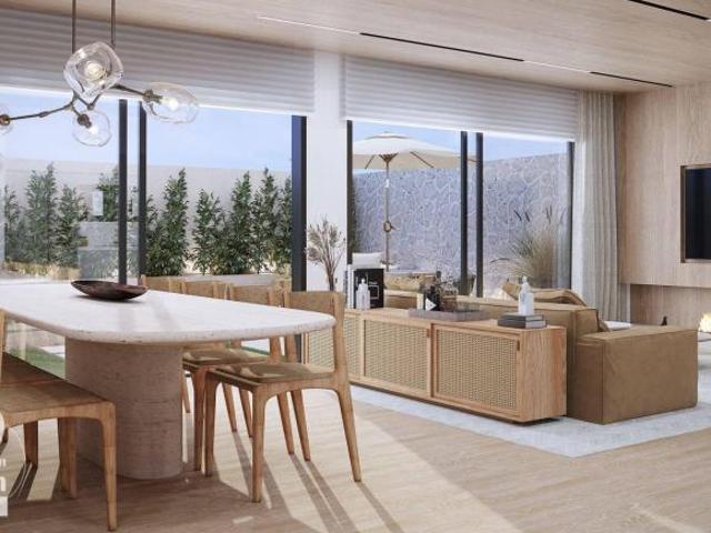 Linda casa com 198 m², 3 quartos 1 suíte com closet à venda por R$ 1.563.000,00 Campo Comprido