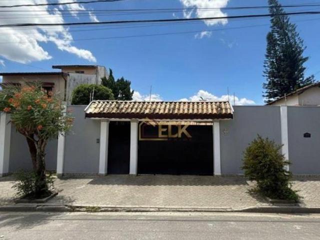 Linda casa com 2 dormitórios à venda, 155 m² por R$ 900.000 Nossa Senhora do Perpétuo Socorro Pi