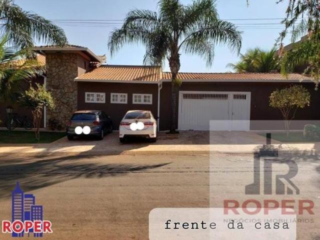 LINDA CASA COM 3 DORMITÓRIOS/6 VAGAS/ VARANDA GOURMET E EDICULA À VENDA NO CONDOMÍNIO FECHADO HARAS
