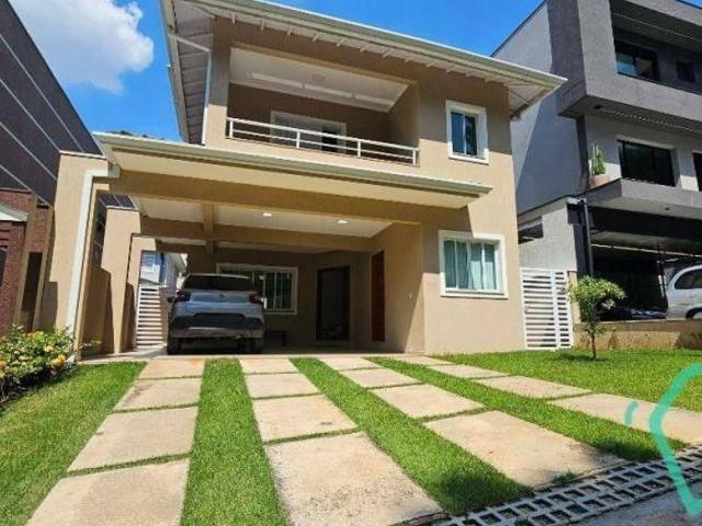 Linda Casa com 3 dormitórios à venda, 220 m² por R$ 1.390.000 Granja Viana Cotia/SP