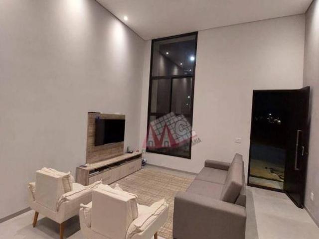 Linda casa com 3 dormitórios e piscina à venda, 165 m² por R$ 1.285. Condomínio Villagio Wanel S