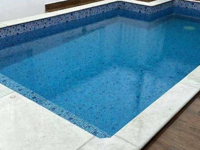 Linda casa com 3 dormitórios, edícula e piscina venda no bairro Oasis Peruíbe/SP