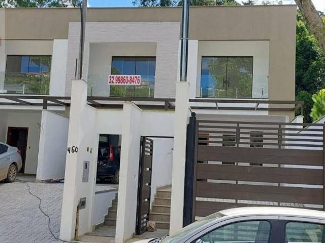Linda Casa com 3 qtos/suíte/2 vagas, à venda, 180 m² por R$ 599.000 Recanto da Mata Juiz de Fora