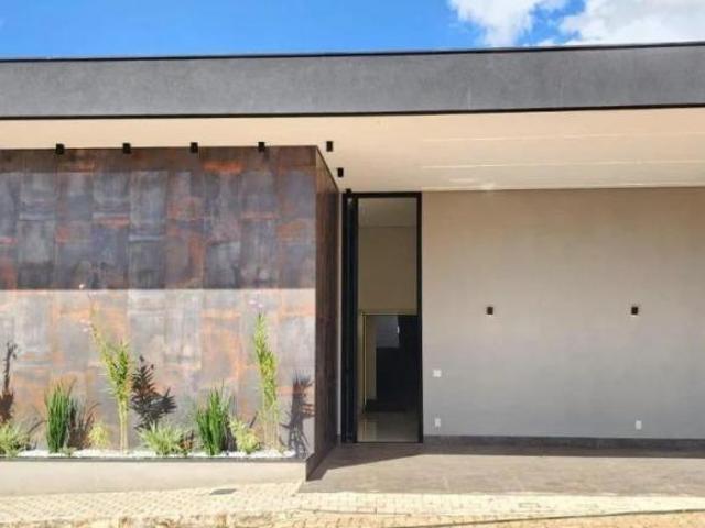 Linda casa com 3 suítes em Vicente Pires