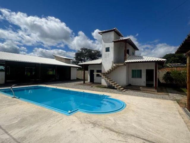Linda casa com 3 suítes no campo dos ipês em São José de Almeida Jaboticatubas