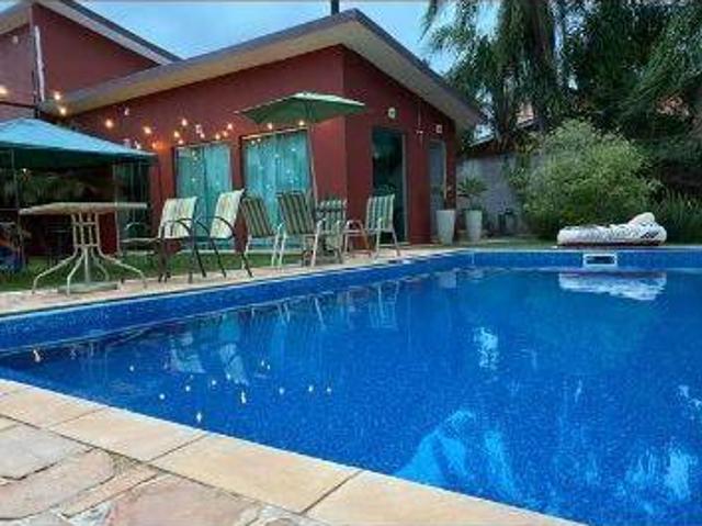 Linda casa com 3 suites no Champs Prives Campo Limpo Paulista