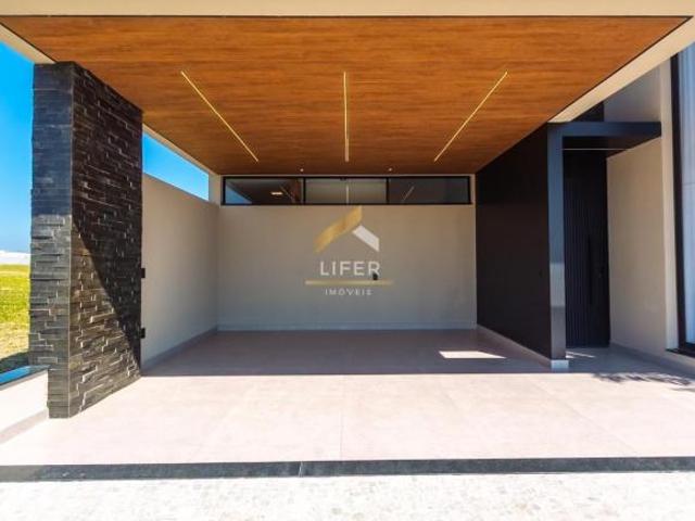 Linda casa com 3 Suítes Piscina e Área Gourmet em Indaiatuba