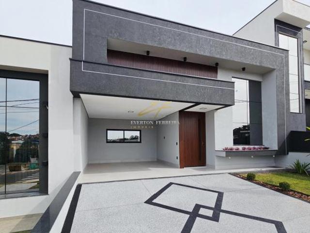 Linda Casa com 3 Suítes, sendo 1 Master com Closet, SPA em Indaiatuba/SP