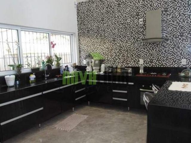 Linda casa com vista definita no bairro Quintas