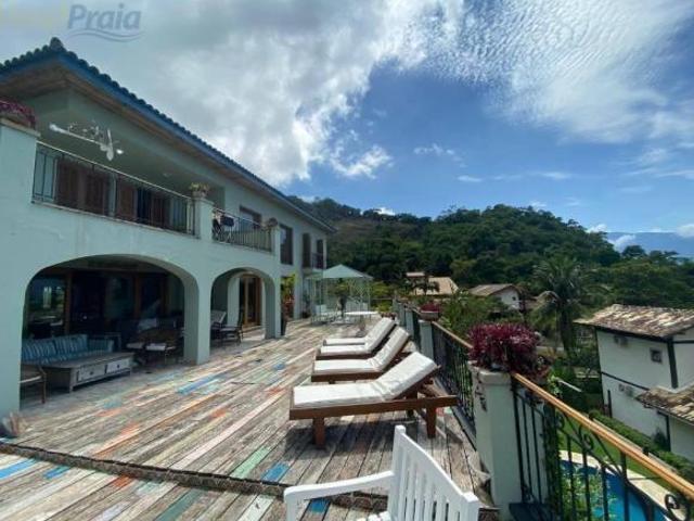 Linda casa com vista para o mar, em Guaecá CA0789