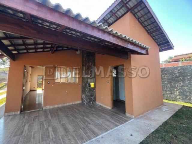 Linda casa com vista privilegiada!