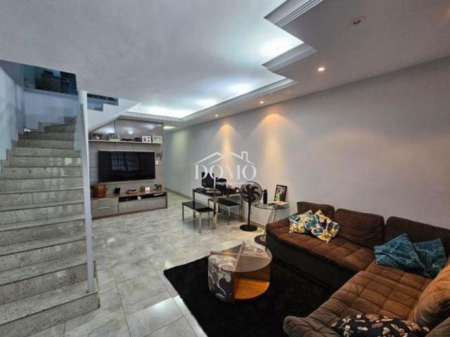 Linda Casa com acabamento luxo no bairro Serrano