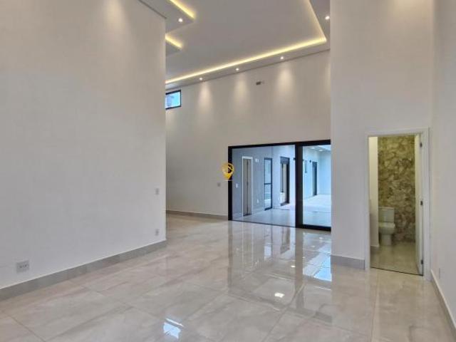 Linda Casa com Excelente Padrão em Condomínio Loteamento Park Gran Reserve, Indaiatuba SP 3 Suíte