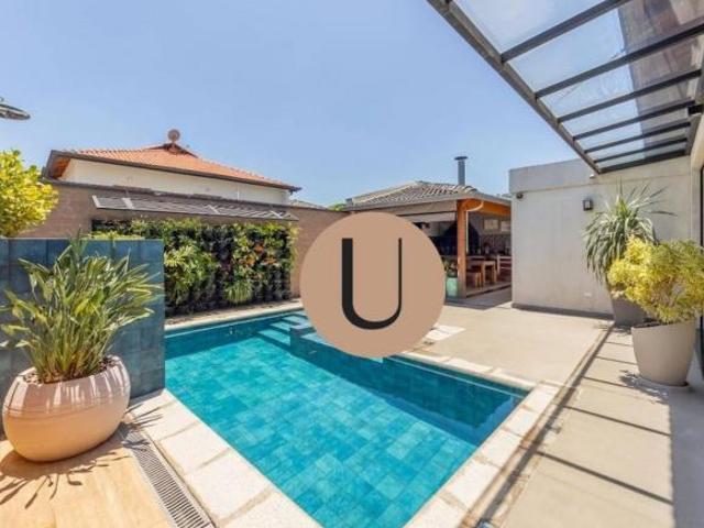 Linda Casa Com Piscina Alphaville