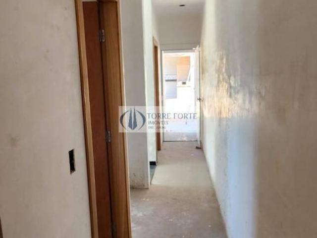 Linda Casa com Piscina Condomínio em Mairiporã