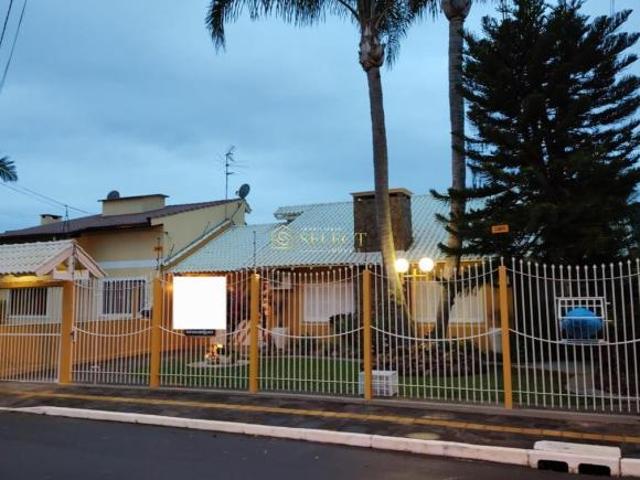 Linda Casa com Piscina e Salão de Festas em Canoas Oportunidade d