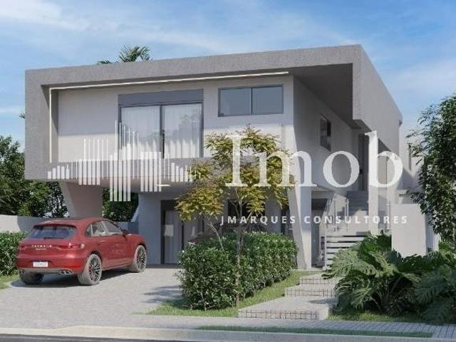 LINDA CASA COM PISCINA E PROJETO RETROFIT, PREÇO ESPECIAL EM FASE FINAL DE ACABAMENTO!