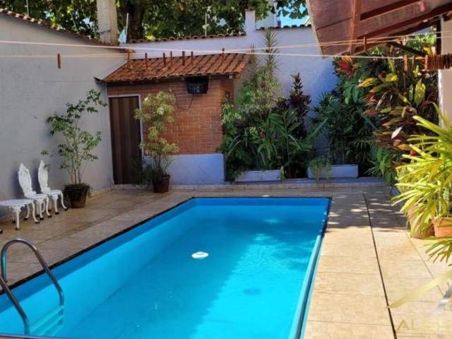 Linda Casa com piscina, jardim das Flores, Osasco, São Paulo