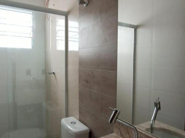 Linda Casa com Piscina Lado Praia