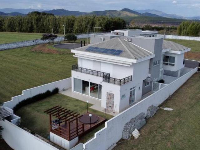 LINDA CASA COND FLAMBOYAN BRAGANÇA PAULISTA
