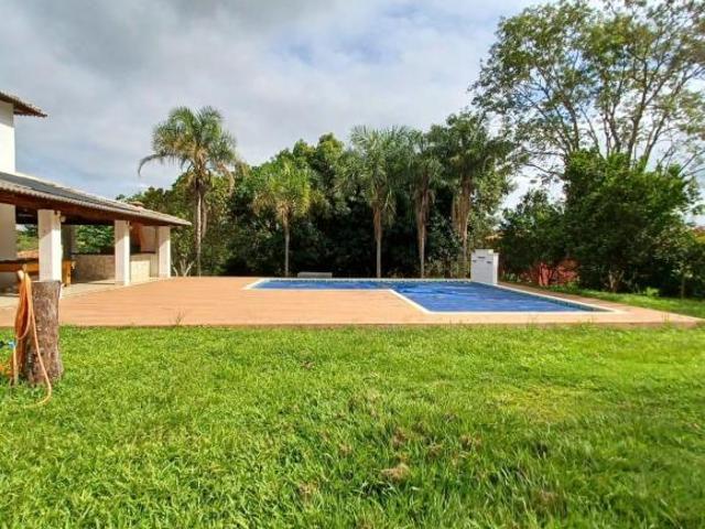 Linda casa Condomínio Águas da Serra com lago de pesca e esportes