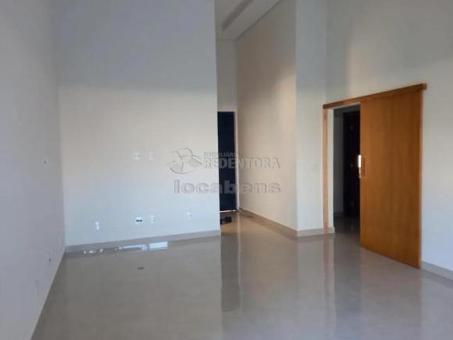 Linda Casa Condomínio Alta Vista com 3 dormitórios