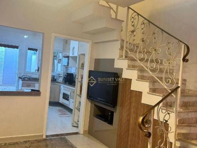 Linda Casa Condomínio Elegance com 2 dormitórios à venda, 150 m² por R$ 680.000 Jardim Santa Maria