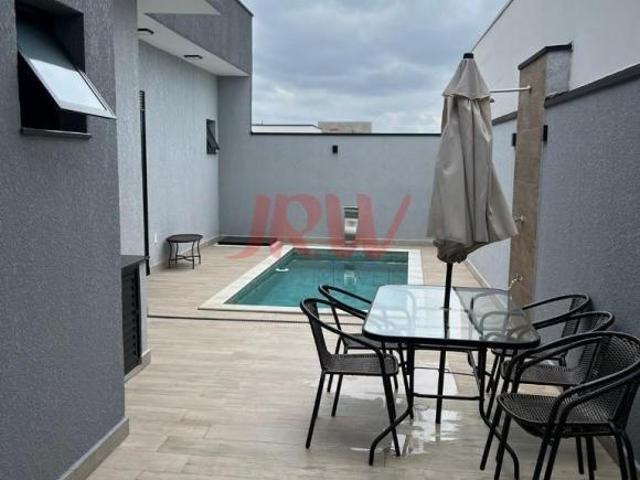 Linda casa Condomínio Mantova Indaiatuba SP