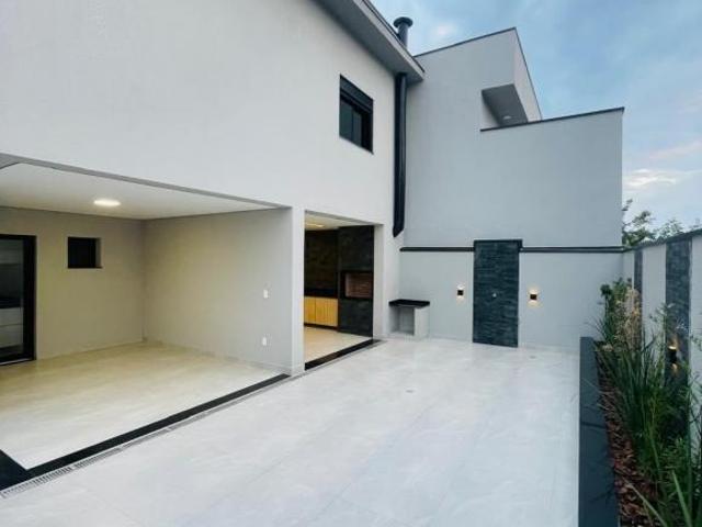 LINDA CASA CONDOMÍNIO PARK GRAN RESERVE INDAIATUBA
